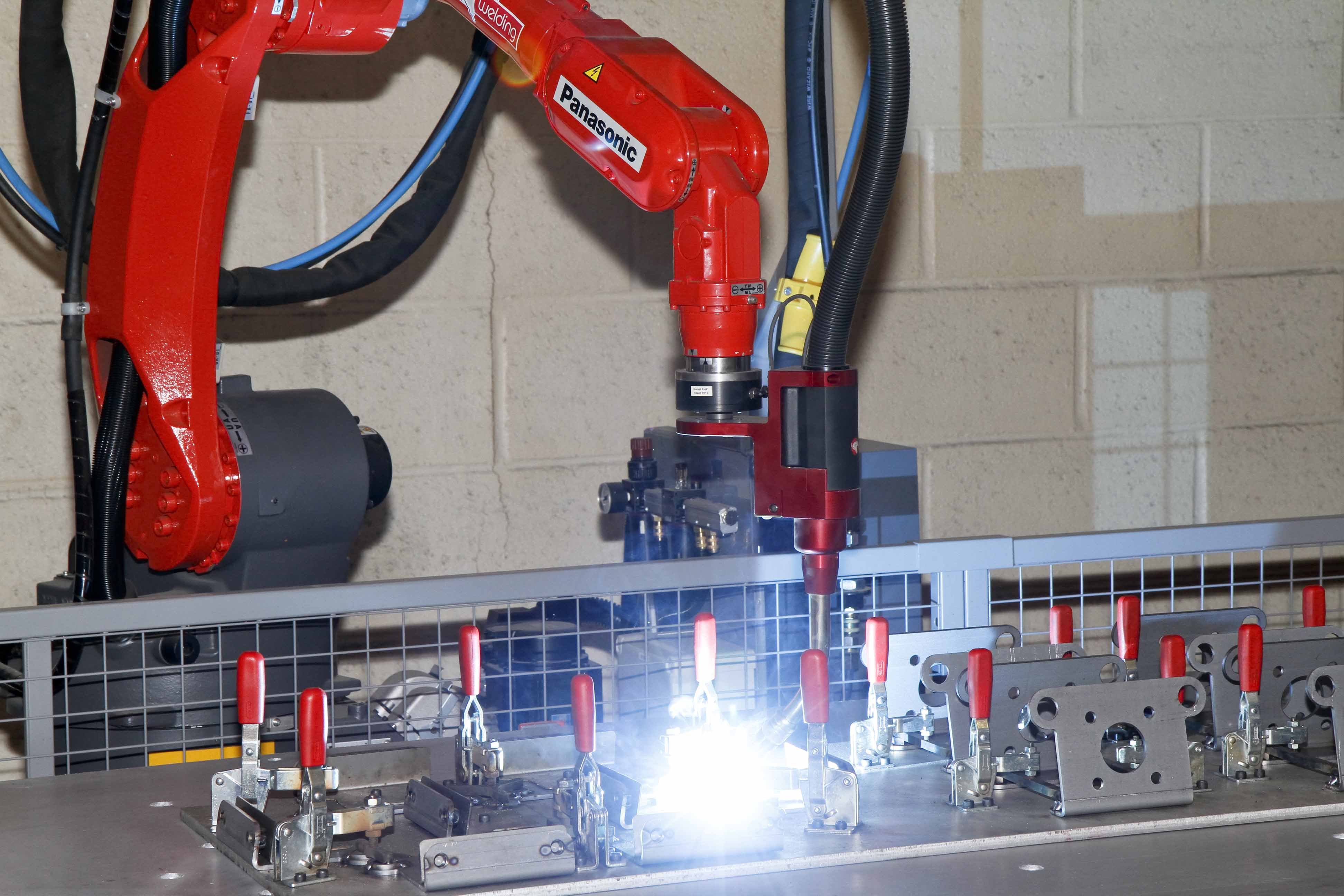 Midep : maintenance & dépannage en robotique soudure